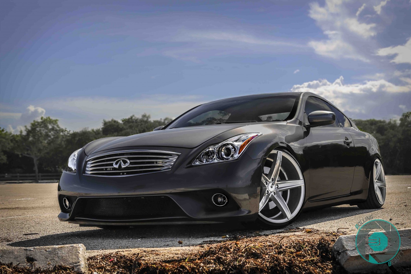 InfinitiG372013Gray_20inchXOSTThomas_ChromedSilver-1 – LealeRyan